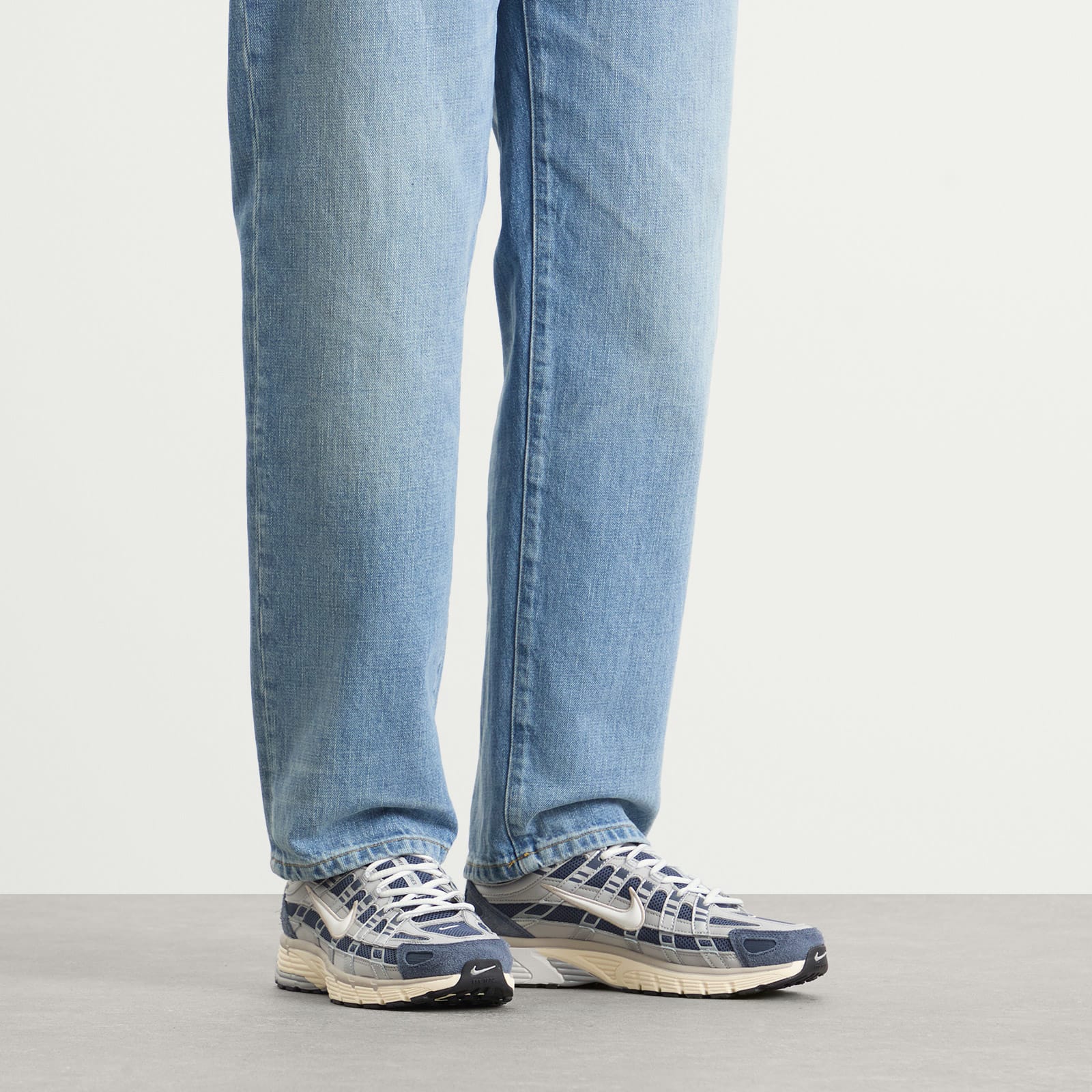 NIKE Nike P-6000 Sneakers